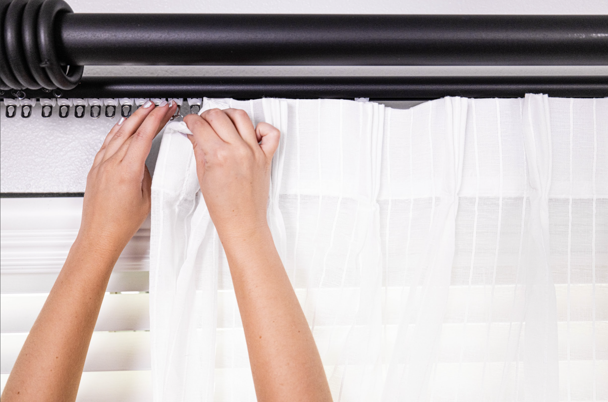 Mixing Patterns and Textures - Artisan Drapery Rod